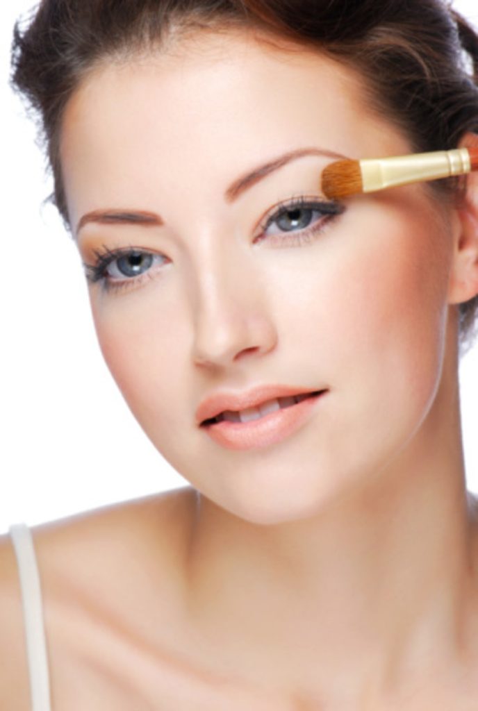 Pretty, Please: 5 Simple Steps for Long-Lasting Eye Makeup - 303 Magazine