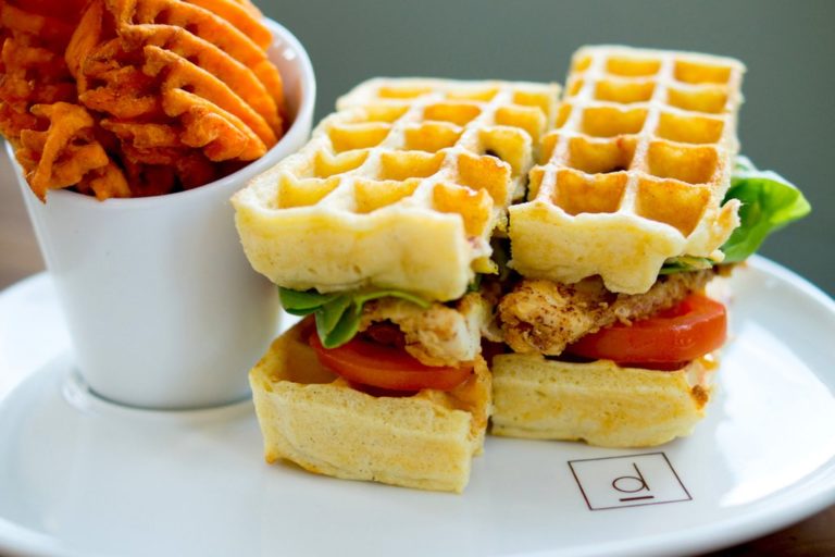 The Ultimate Mile High Munchies Guide - 303 Magazine