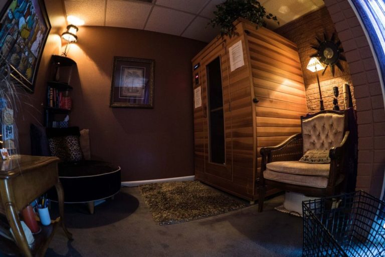 Hot To Squat: FAR Infra-OUT - 303 Magazine