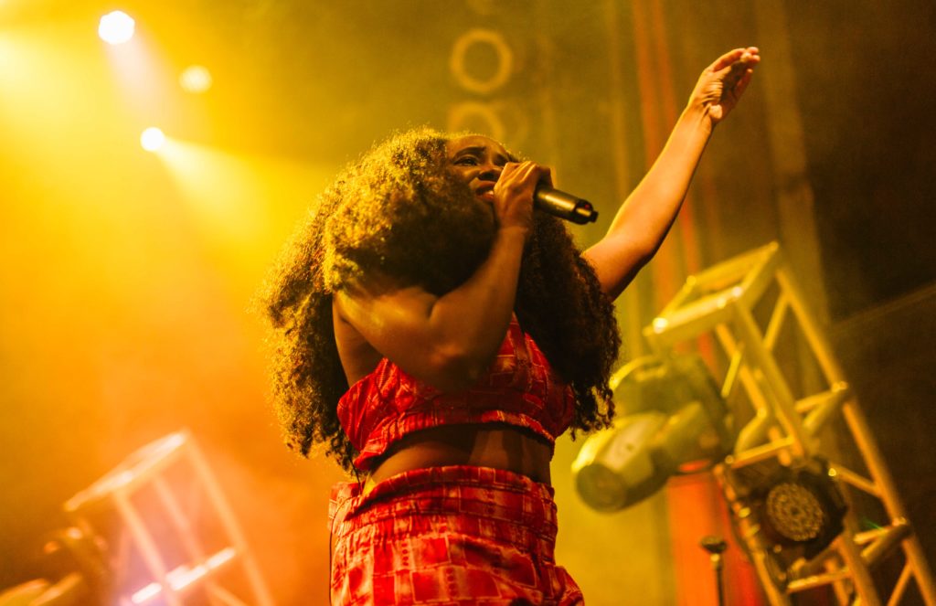 Review - Nao Came To Terms With Coming Of Age At The Gothic - 303 Magazine