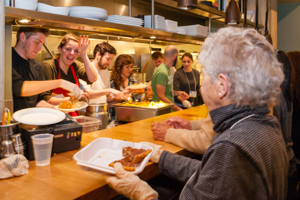 Thanksgiving Traditions to Feed the Hungry Live on in Denver - 303 Magazine