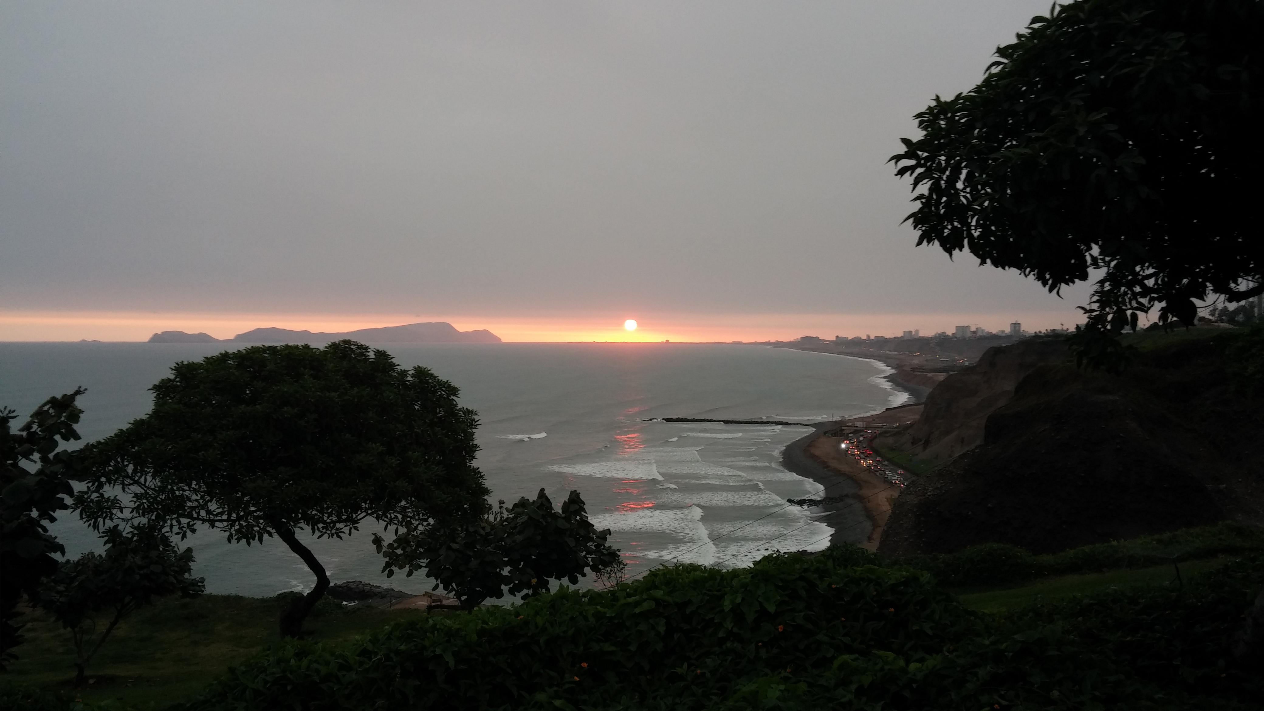 77 Summertime South of the Border Flights for Under $500