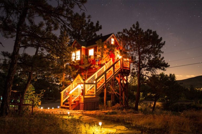 6 Treehouses You Can Rent in Colorado - 303 Magazine