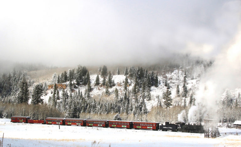 6 Colorado Christmas Trains That'll Take You to the North Pole This ...