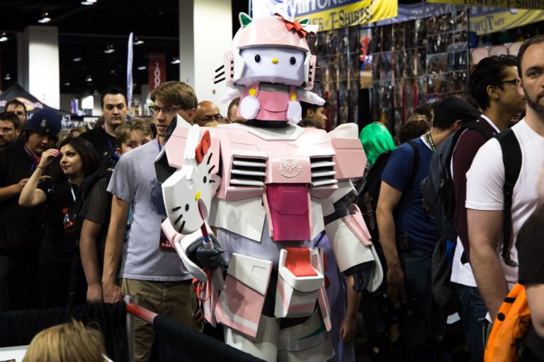 What You Missed At Denver Comic Con 2018 - 303 Magazine