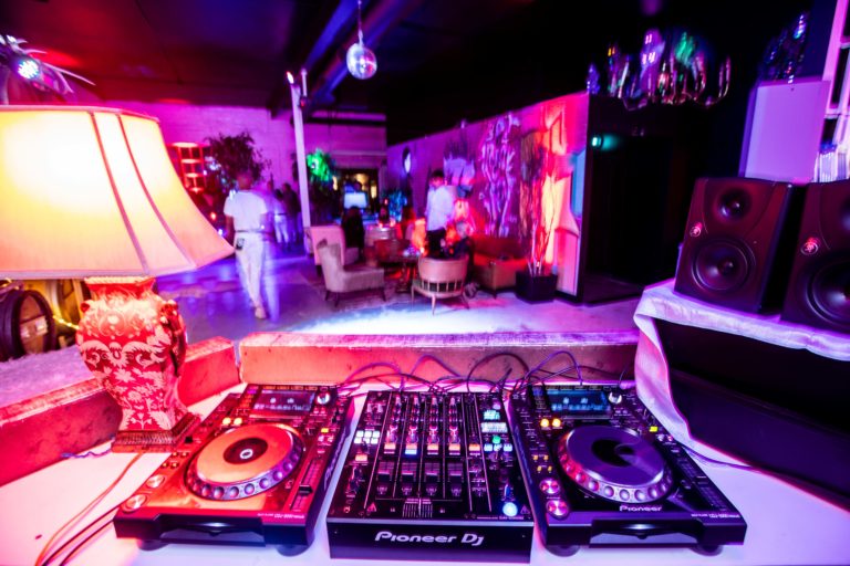 Deep Cuts - Skip The Funkologist, Bring On The Funk - 303 Magazine