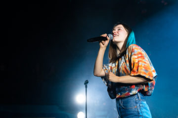Review - Rising Pop Artist Sigrid Charmed the Gothic with Natural Zest ...