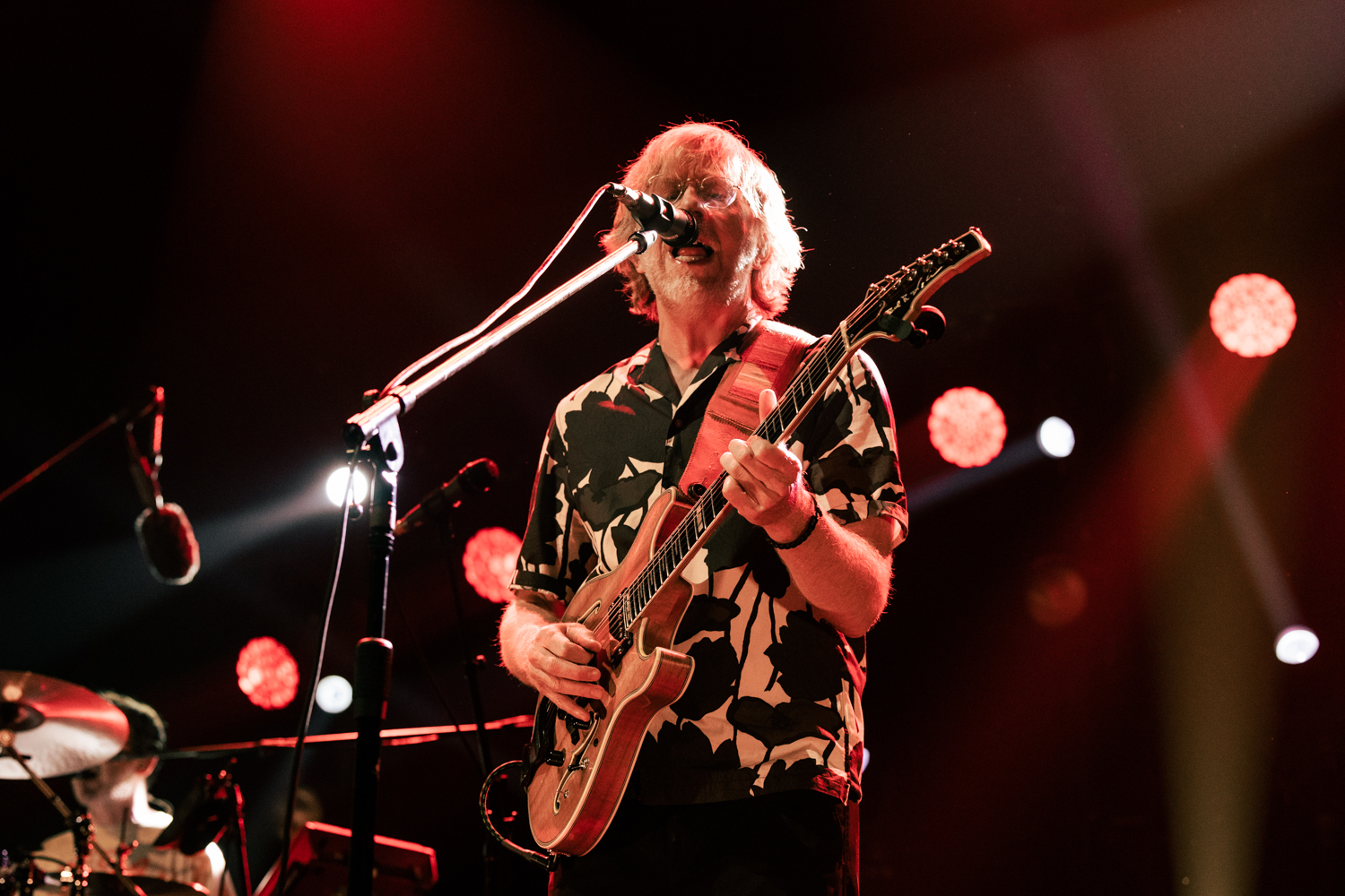 Review — Trey Anastasio Trio Conjures Ghosts At the Mission Ballroom ...