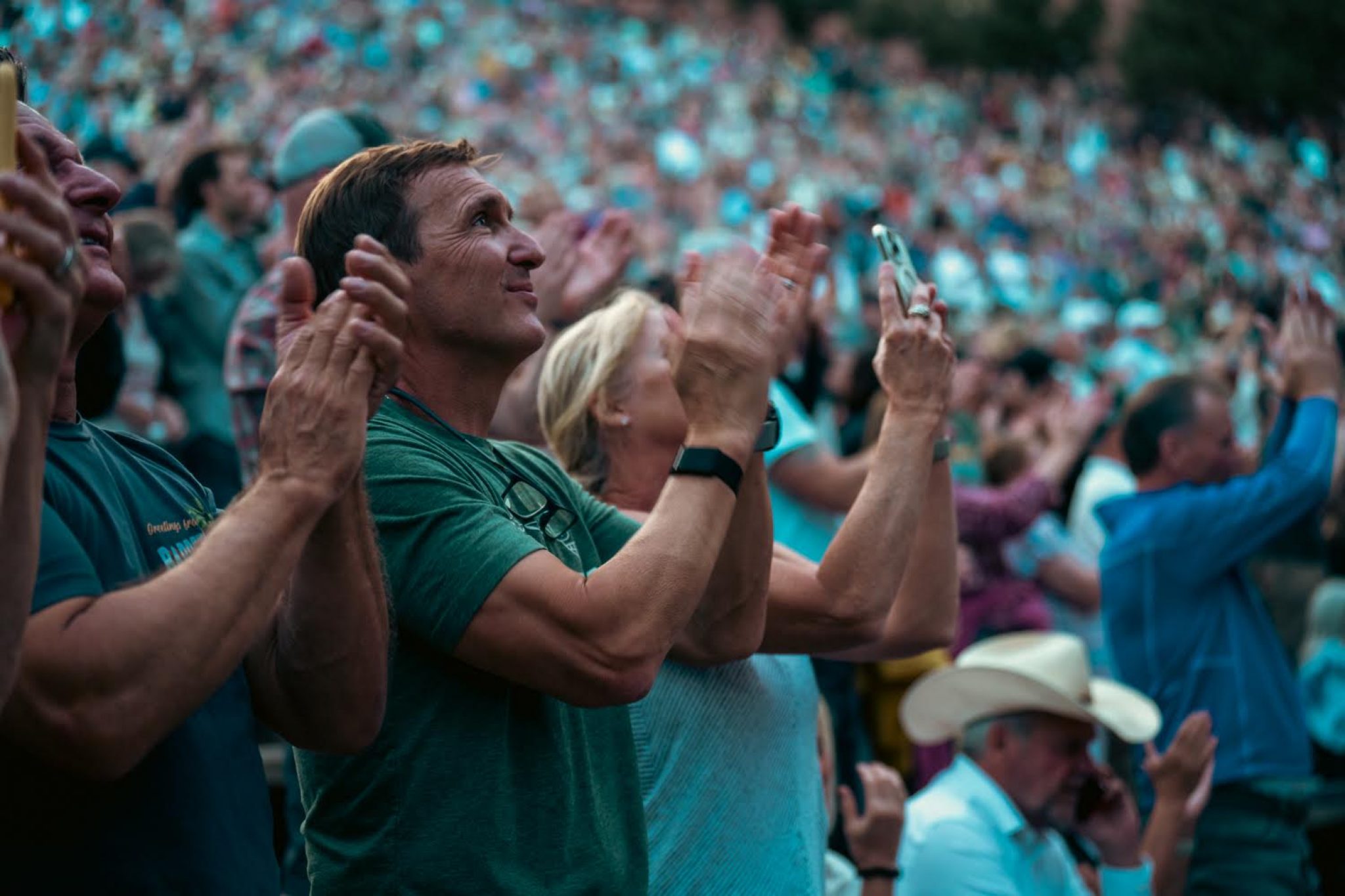 Review — James Taylor Faces the Test of Time With a Smile at Red Rocks ...