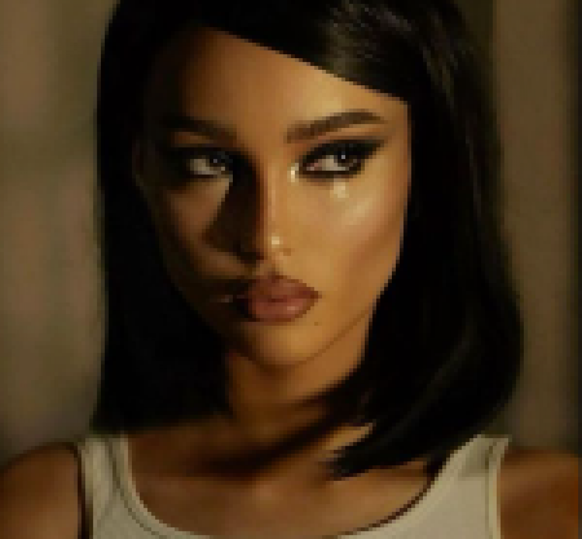 How to Achieve the Trendy “Mob Wife” Look From Professional Makeup ...