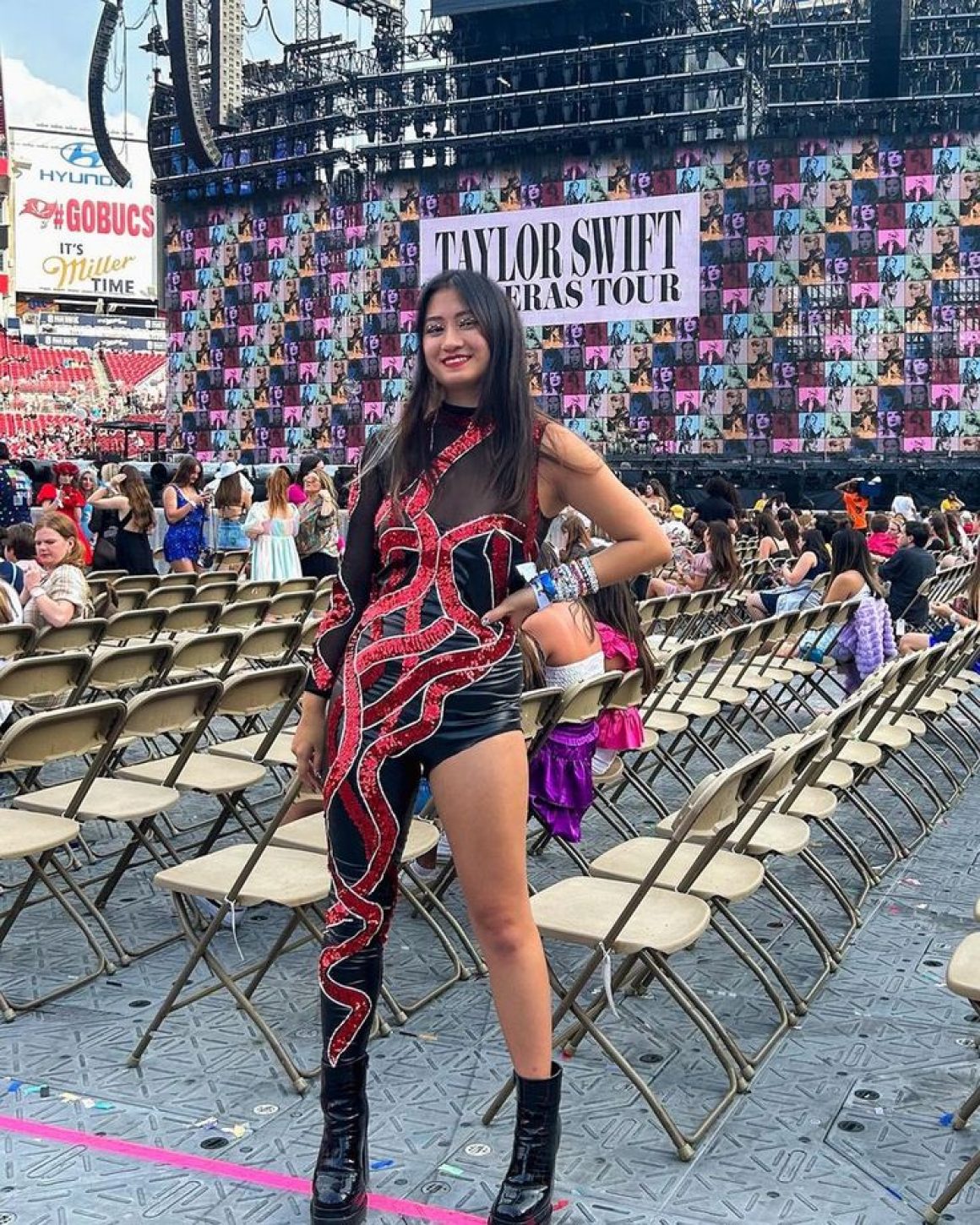 It's Been A Year: Let's Look At Our Favorite Taylor Swift Looks From ...