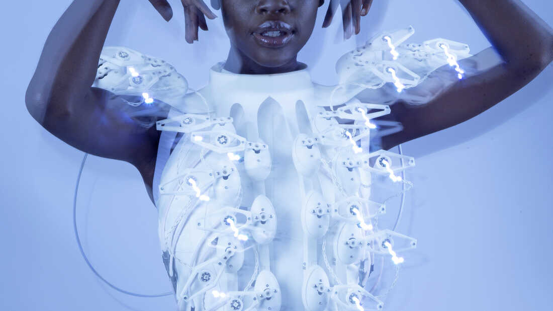 Tech-Wear! The Future of Beautiful and Powerful Technology