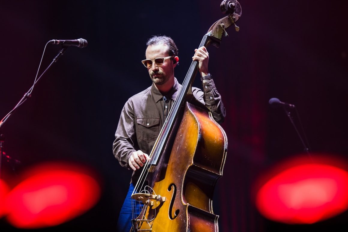 Review — Billy Strings Fills Ball Arena with Hope and Joy - 303 Magazine