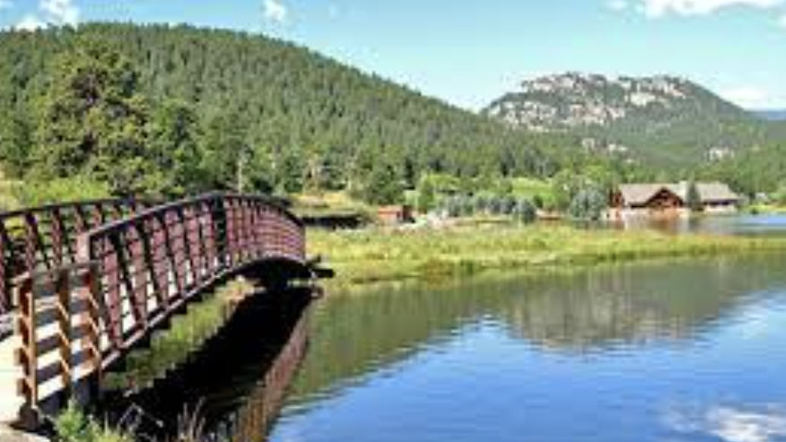 9 Top Fall Picnic Spots Near Denver - 303 Magazine